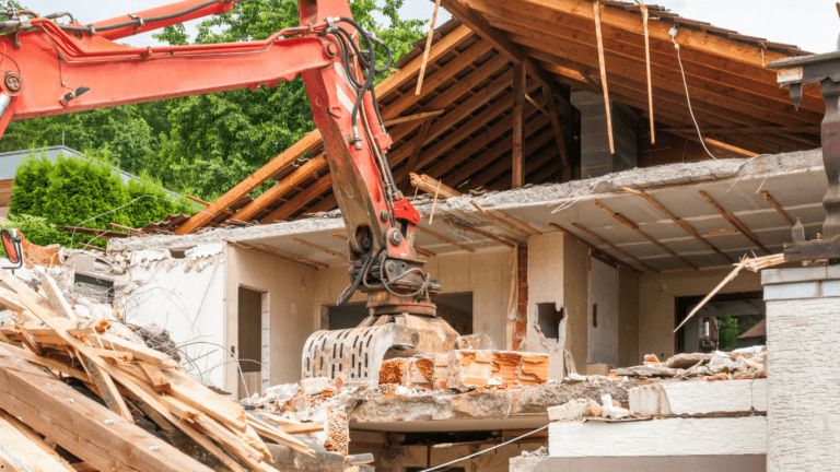 The Ultimate Guide to Toronto’s Demolition Rules and Permits 2025